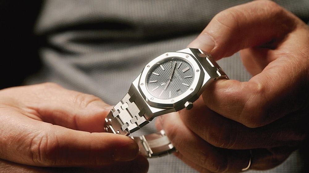 Luxury Watches: The Ultimate Blend of Status, Style, and Smart ...
